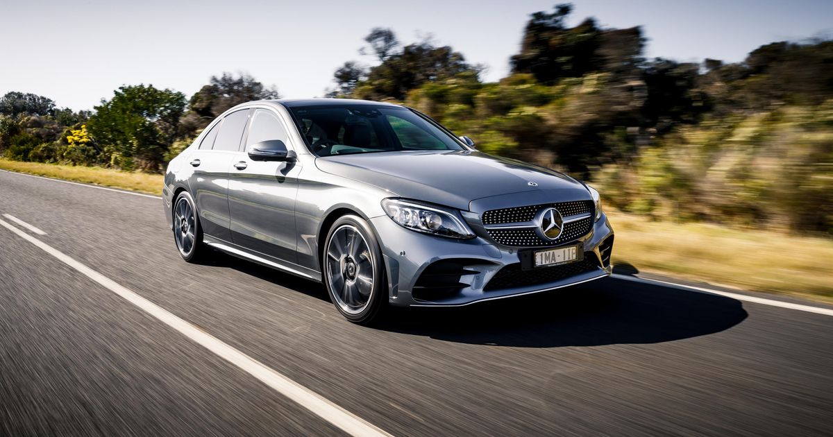 Mercedes-Benz recalls 3100 vehicles for faulty front seatbelts | CarExpert