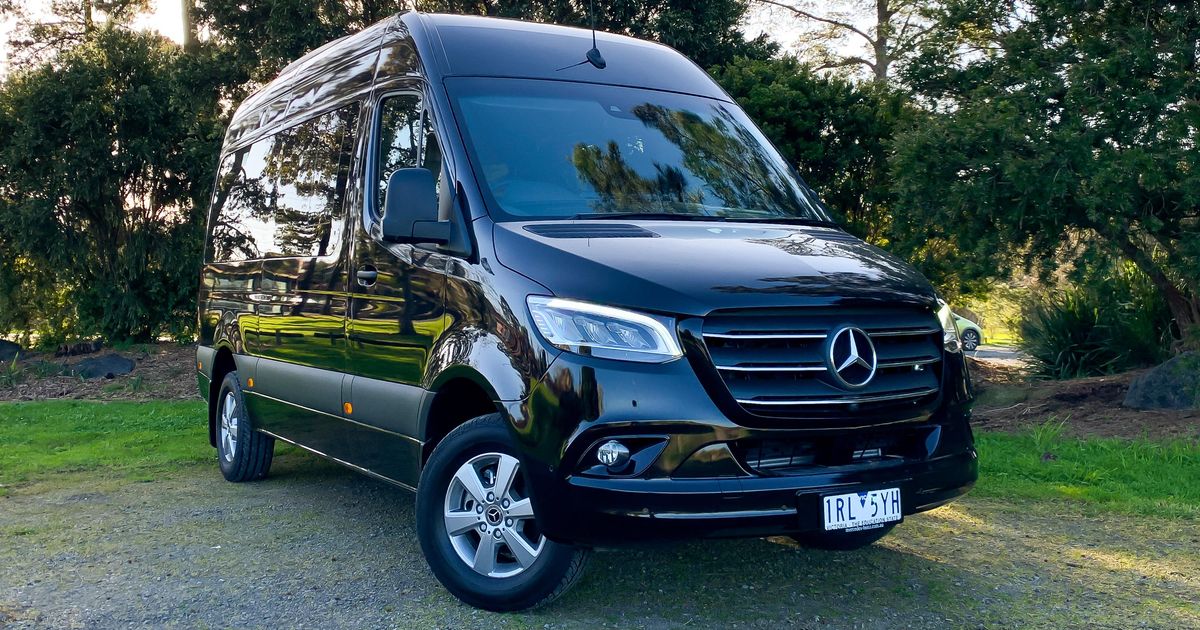 2020 Mercedes-Benz Sprinter Transfer 416 MWB review | CarExpert