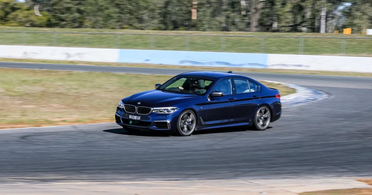 2020 BMW M550i performance review | CarExpert