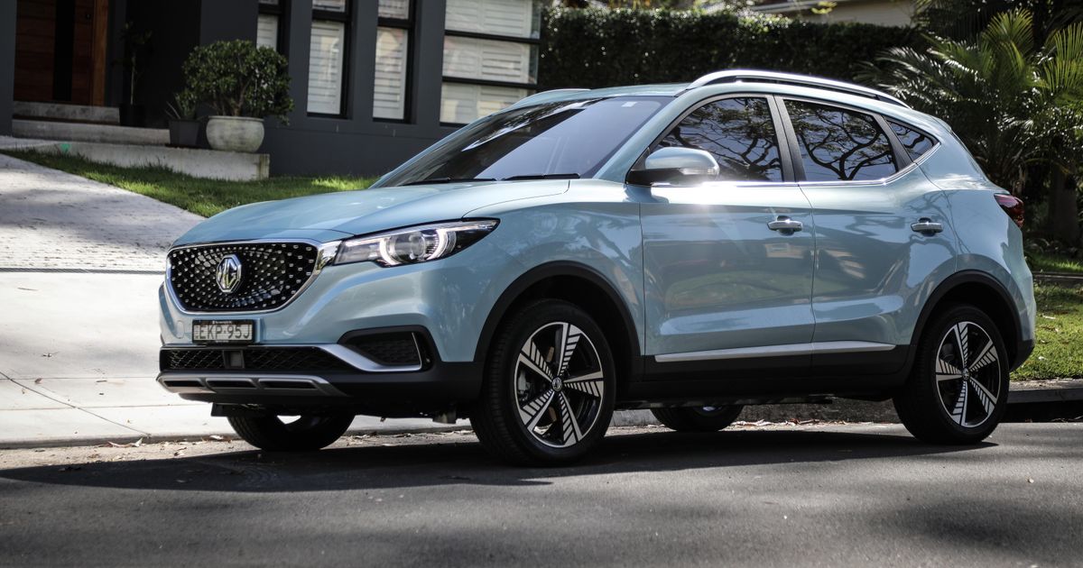 2021-mg-zs-ev-review-carexpert
