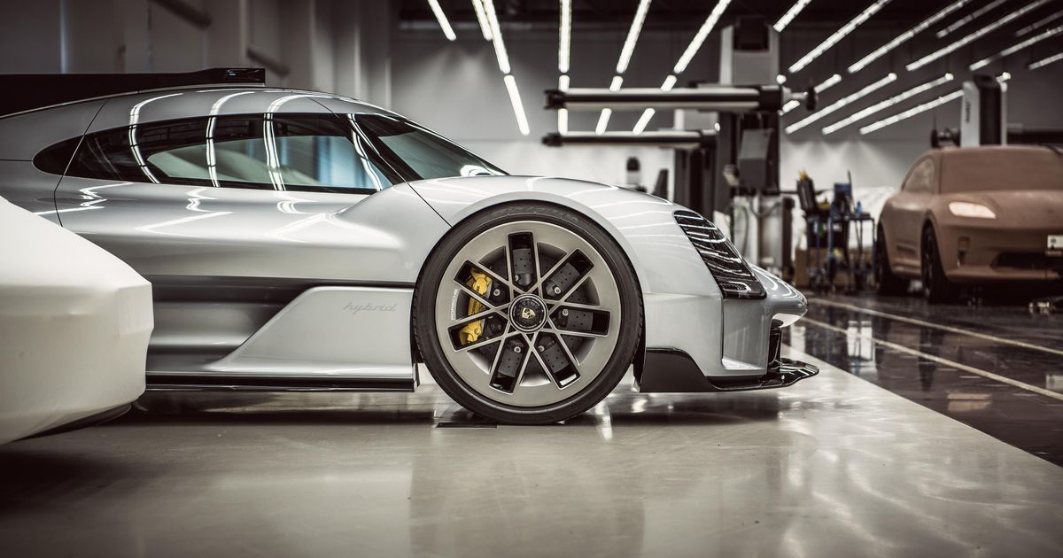 Porsche Macan EV clay model teased | CarExpert