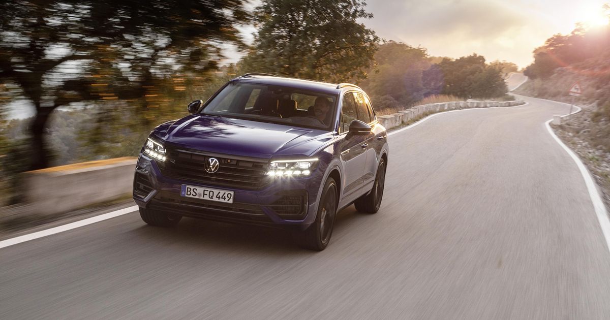 2022 Volkswagen Touareg R review | CarExpert