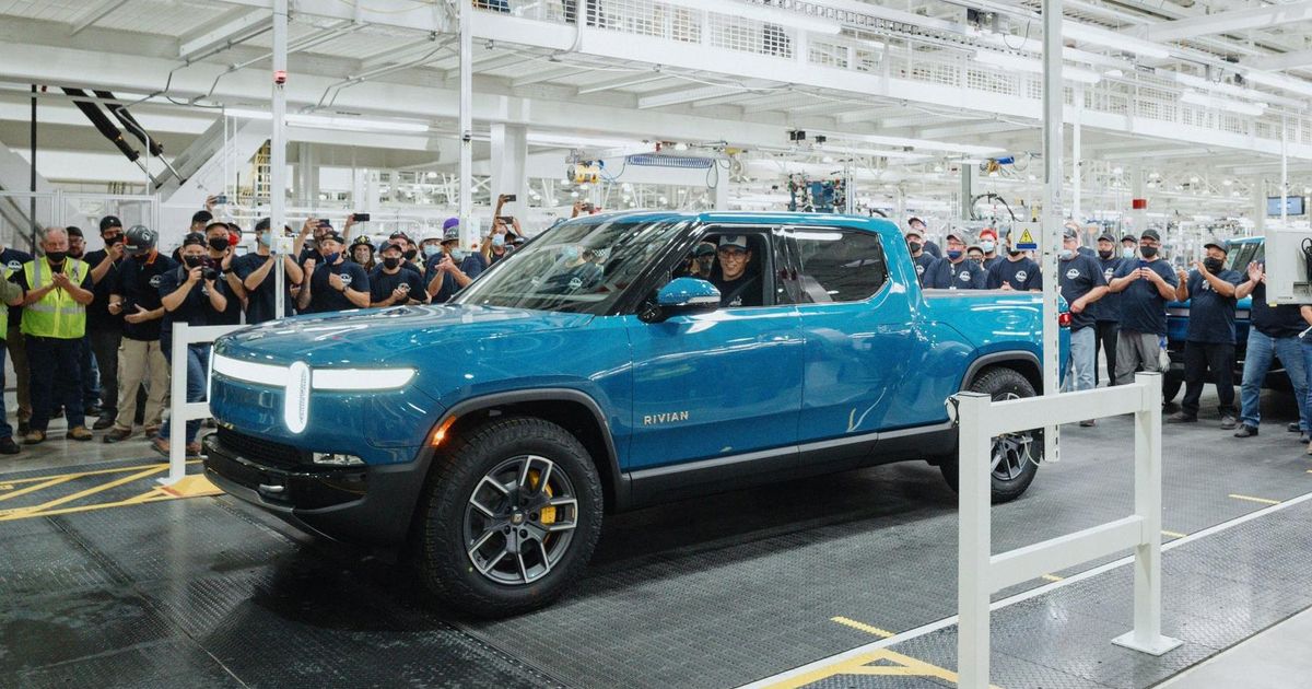 2022 Rivian R1T all-electric ute production begins | CarExpert