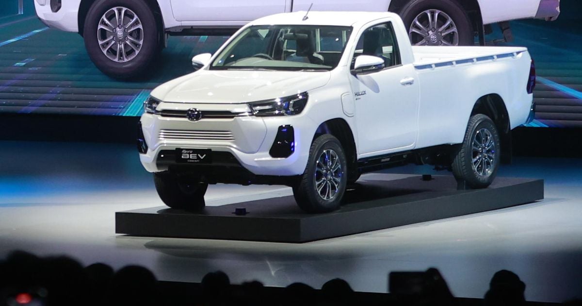 Electric Toyota HiLux concept 'confirms' brand's belief in EVs | CarExpert
