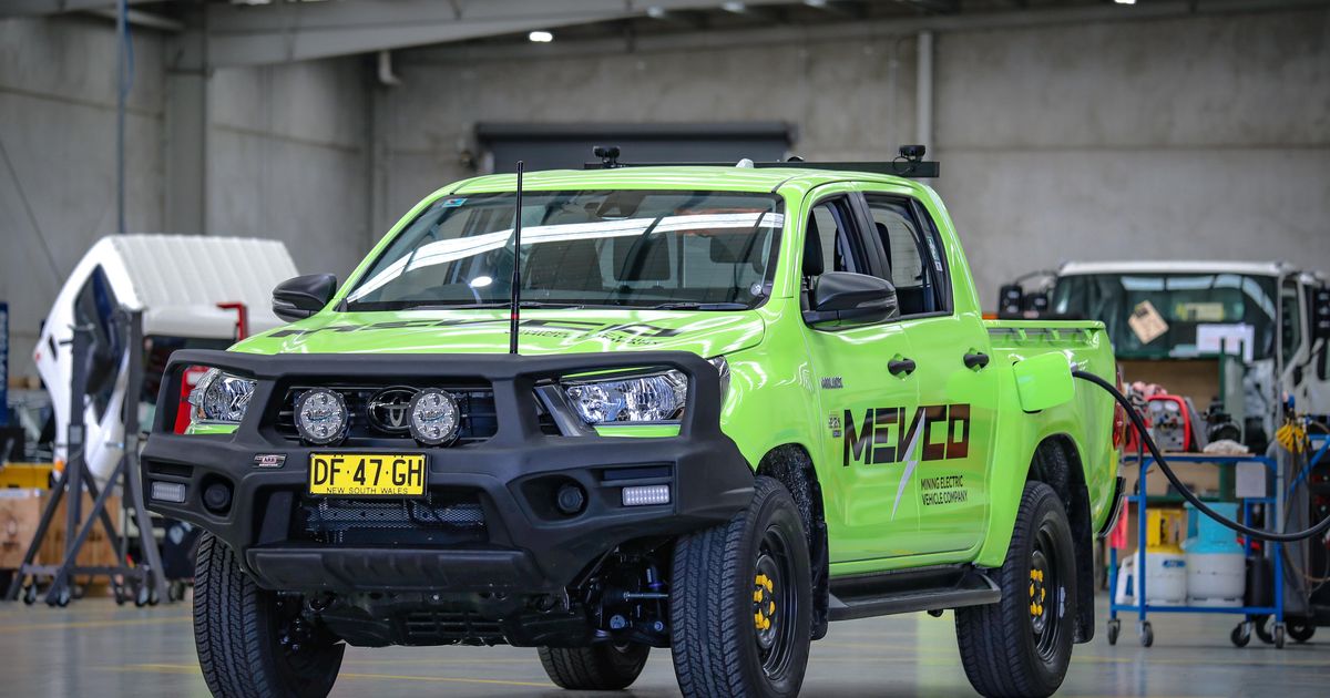 8500 electric Toyota HiLuxes and LandCruisers for mining, in billion ...
