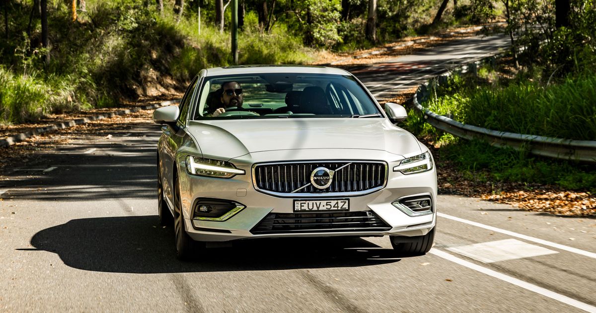 2023 Volvo S60 review | CarExpert
