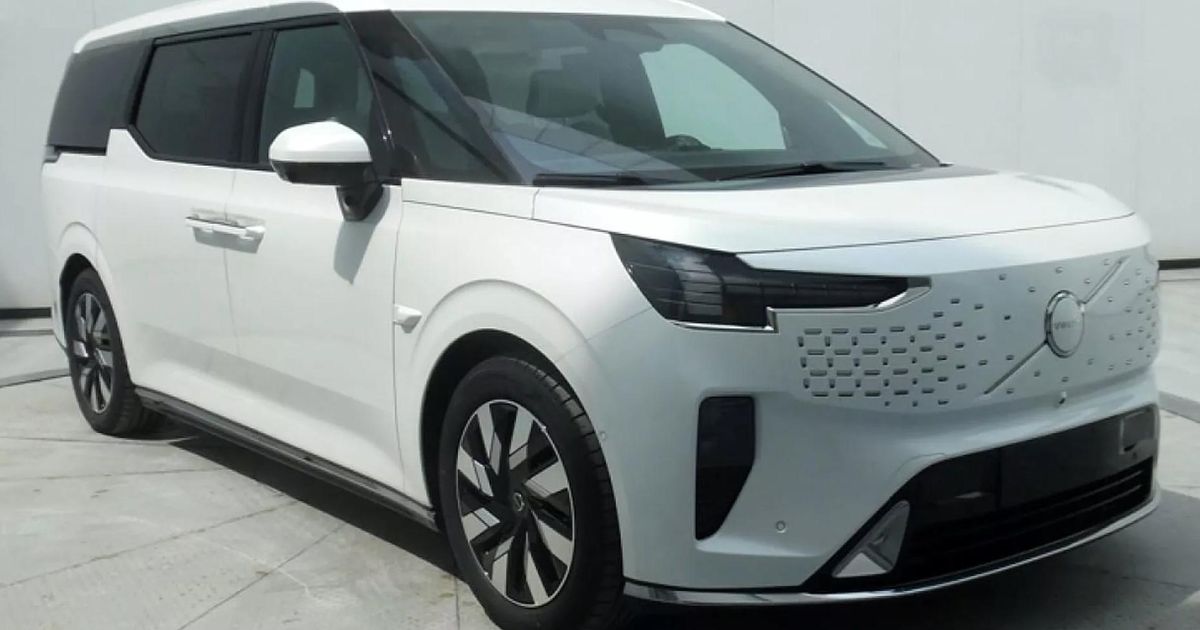 Meet the first-ever Volvo people mover – before it's officially ...