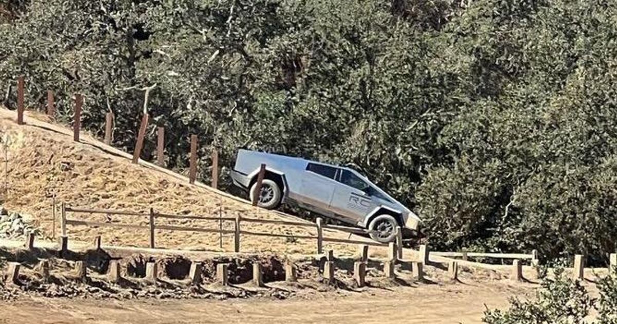Tesla Cybertruck struggles up simple off-road incline | CarExpert
