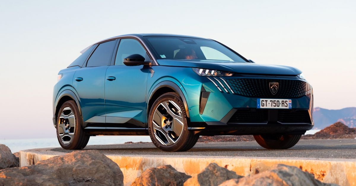 2024 Peugeot E-3008 review | CarExpert