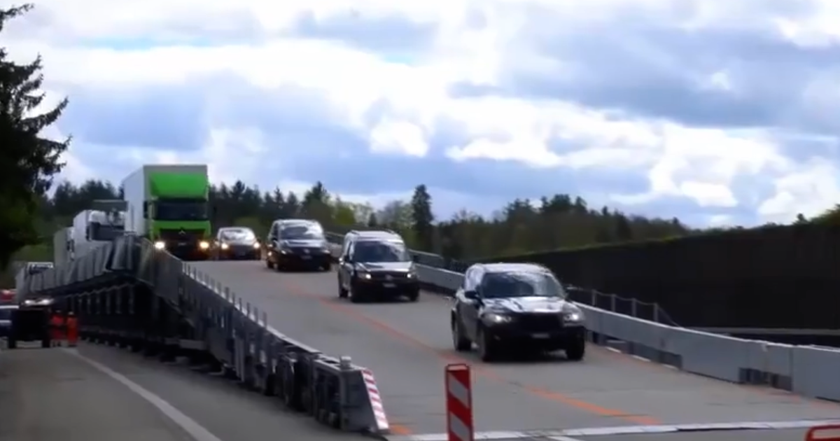 Ingenious bridge aims to solve roadworks delays for a price | CarExpert