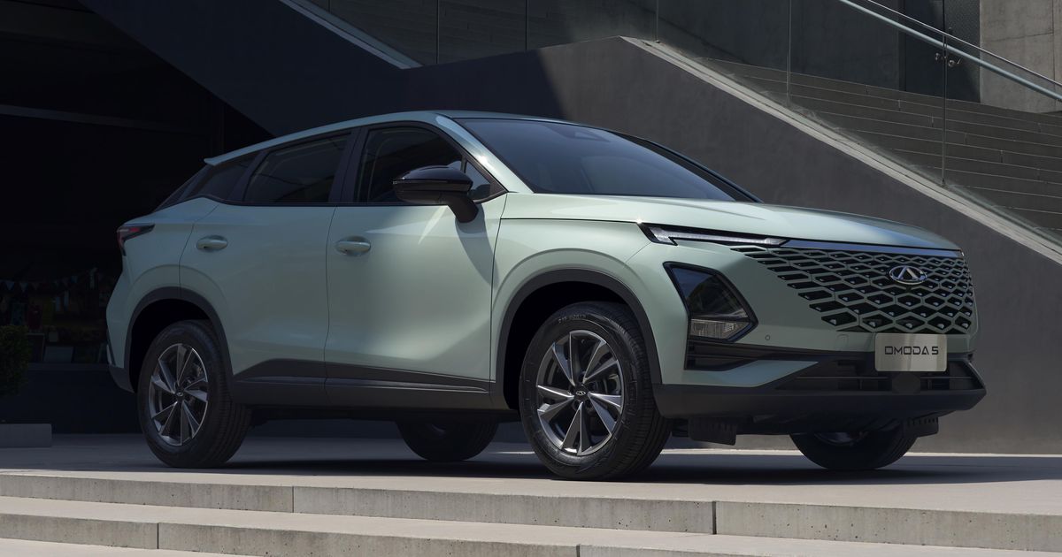 Chery introduces new Omoda 5 base model | CarExpert
