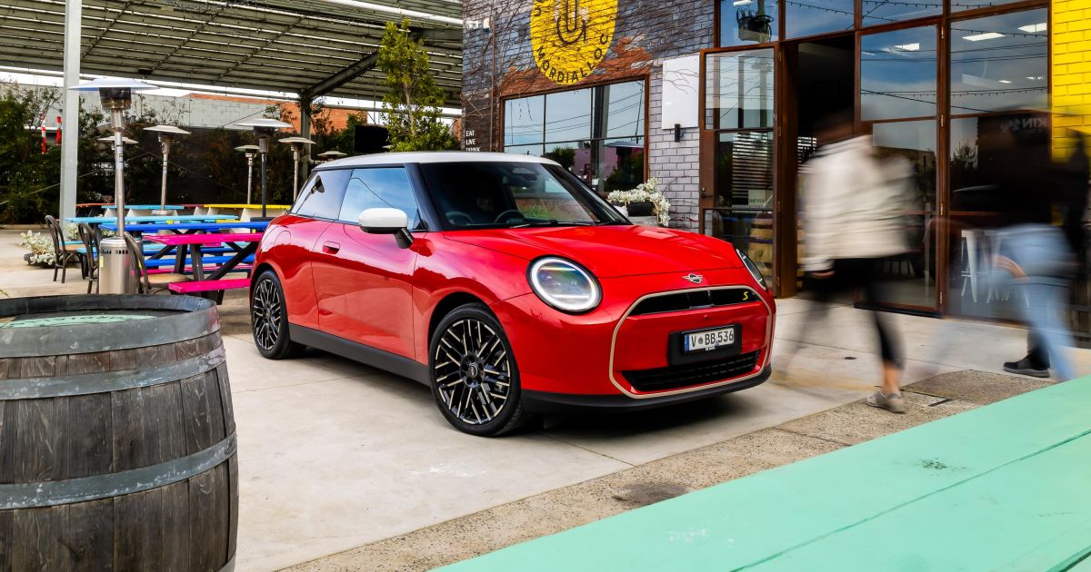 2025 Mini Cooper review | CarExpert