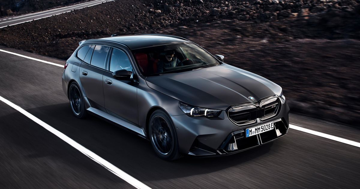 2025 BMW M5 Touring price and specs: PHEV V8 wagon detailed for ...