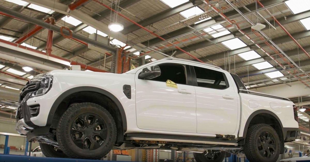 2025 Ford Ranger PHEV ute notches Australian milestone | CarExpert