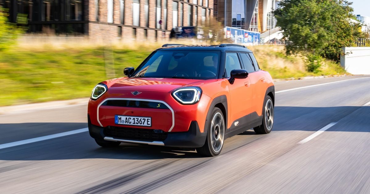 2025 Mini Aceman review: Quick drive | CarExpert