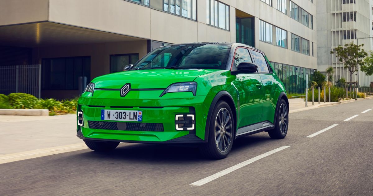 2025 Renault 5 E-Tech review: Quick drive | CarExpert