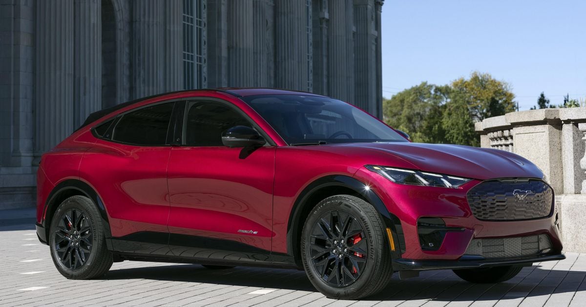 2025 Ford Mustang Mach-E: Electric SUV’s latest update locked in for ...