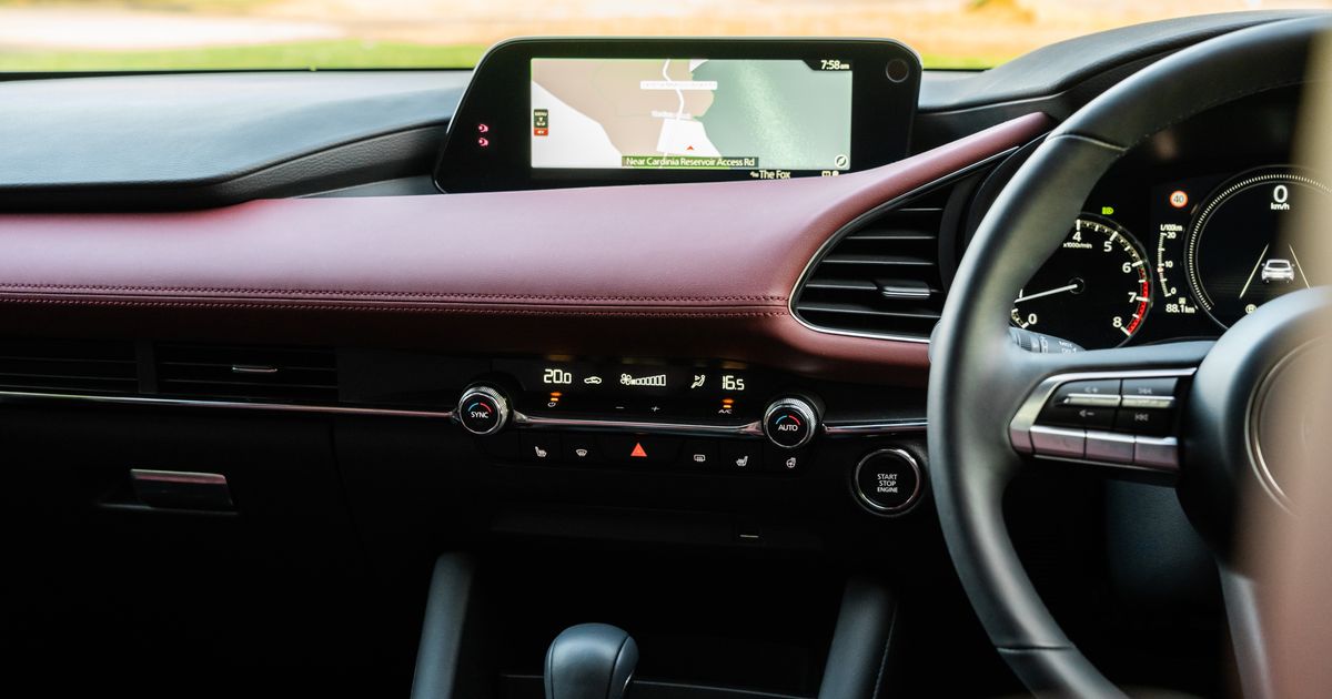 Mazda: MZD Connect vs Mazda Connect infotainment review | CarExpert