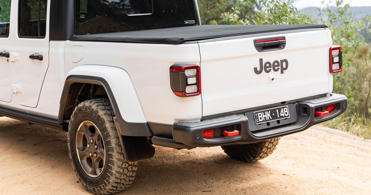 Jeep sets reveal date for updated Gladiator ute | CarExpert