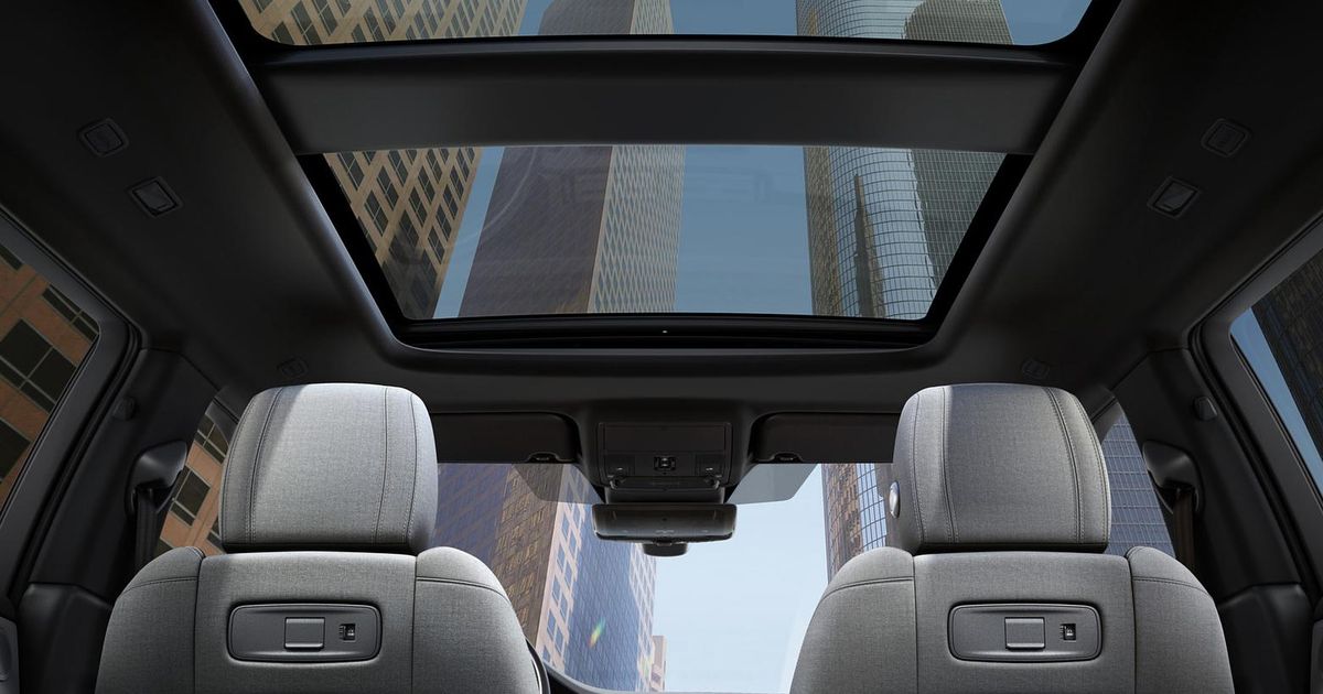 Let the sun shine in: sunroofs and targa tops today | CarExpert