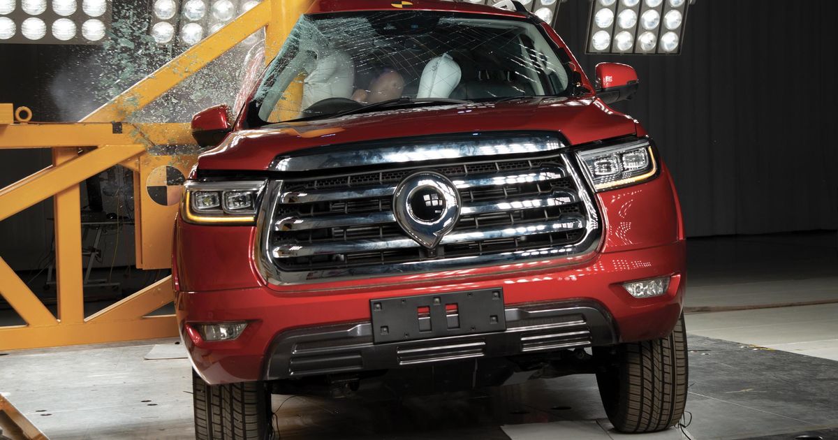 GWM chasing fleets, launching cab chassis, after passing crash test ...