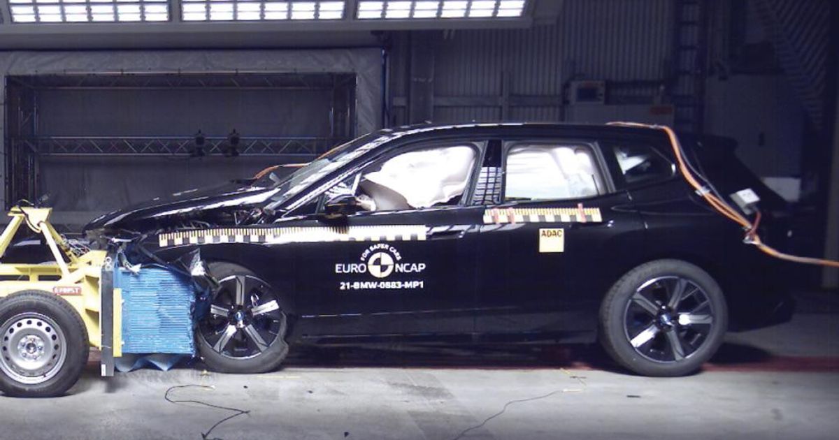 BMW iX EV achieves five-star ANCAP crash score | CarExpert