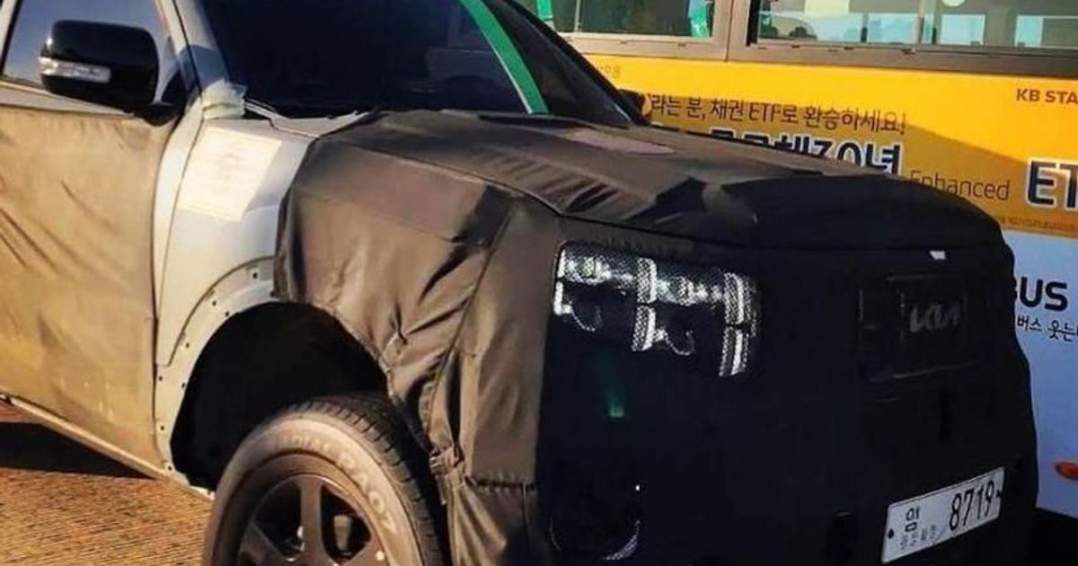 Kia ute snapped testing in Korea | CarExpert