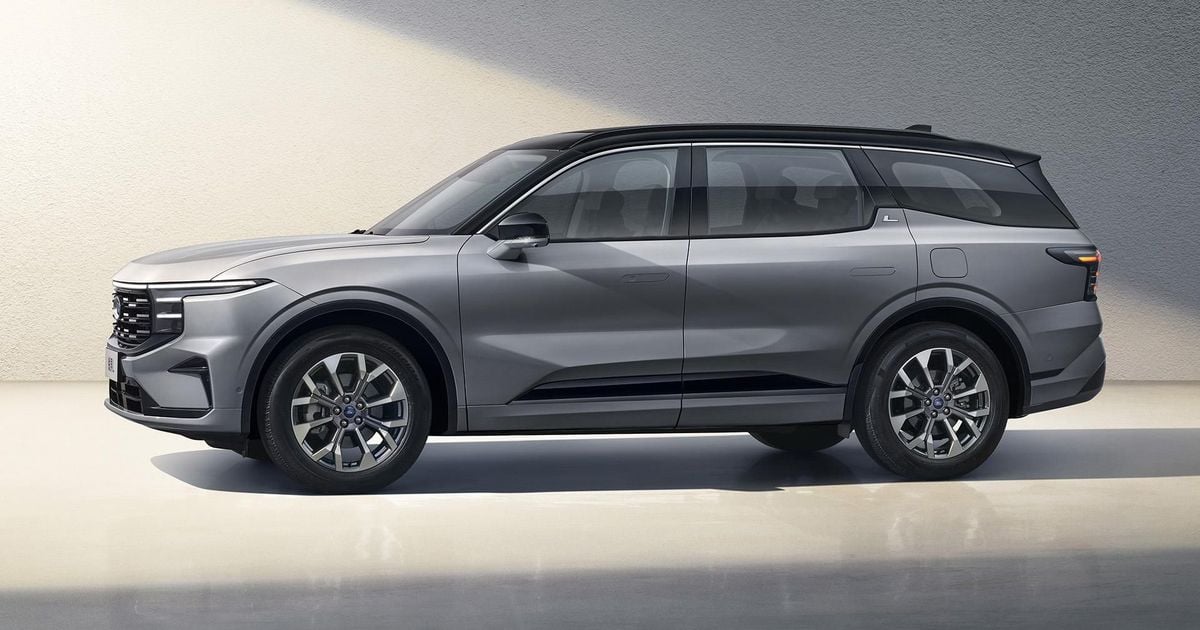Ford reveals new three-row SUV with familiar name, hybrid power | CarExpert