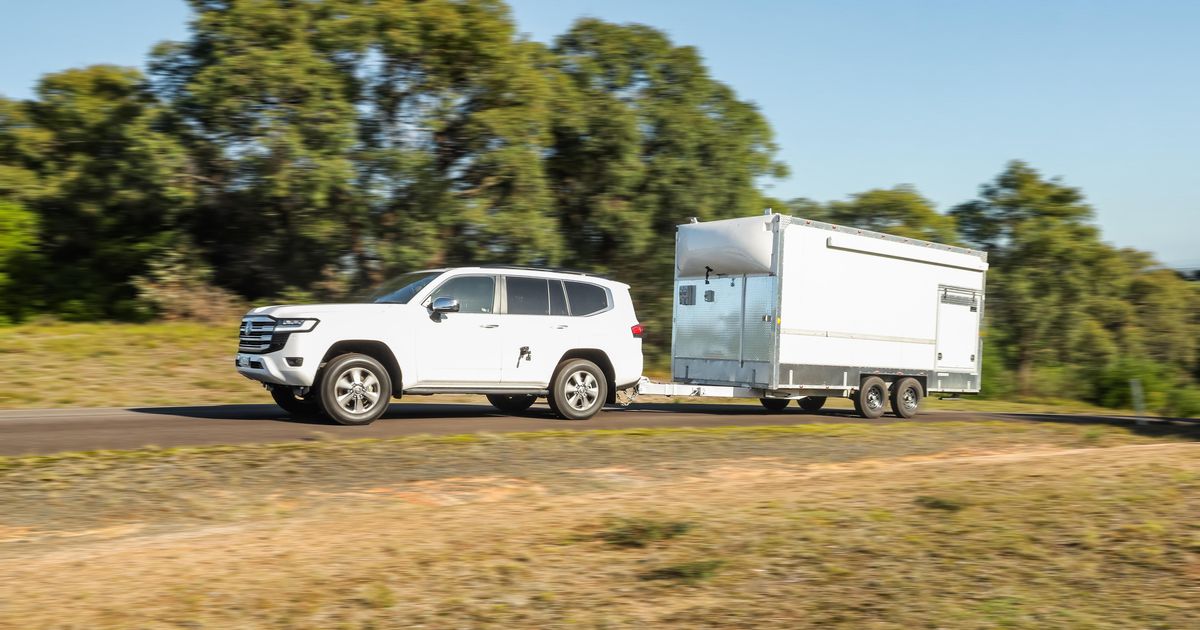 Best 4WD SUV towing test: Some fail our challenges! MU-X vs LandCruiser ...