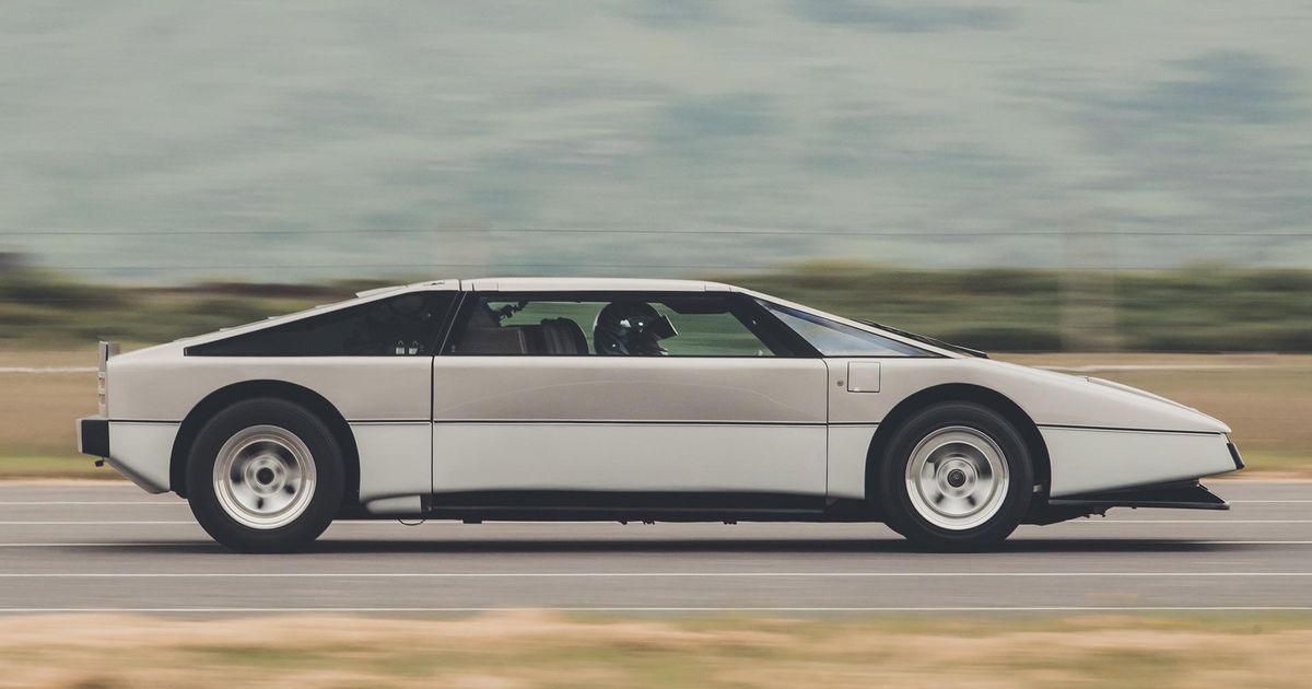 0-330km/h in 45 years: Revival of the 1977 Aston Martin Bulldog concept ...