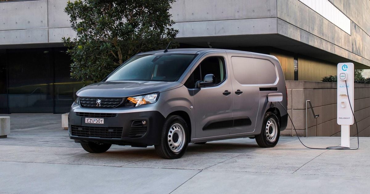 2023 Peugeot e-Partner review | CarExpert