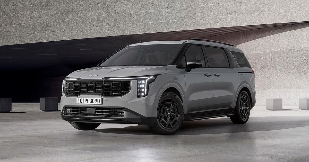Kia reveals tech-heavy 2024 Carnival interior | CarExpert