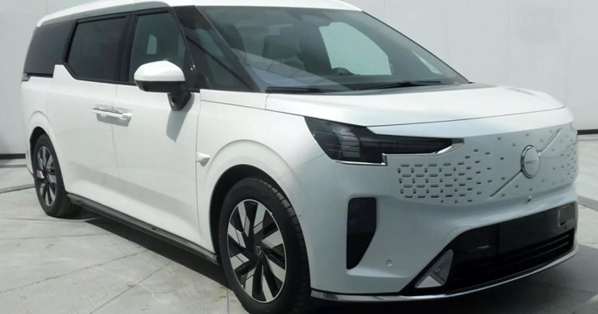 Meet the first-ever Volvo people mover – before it's officially ...