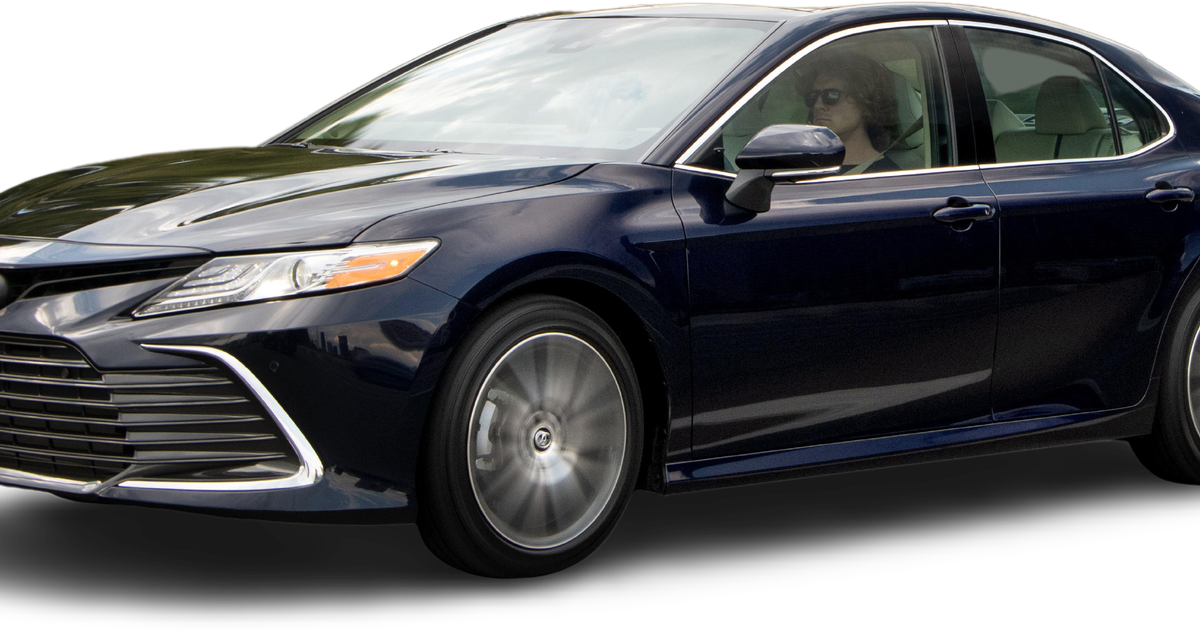 2025 Toyota Camry Reviews - Models & Range | CarExpert