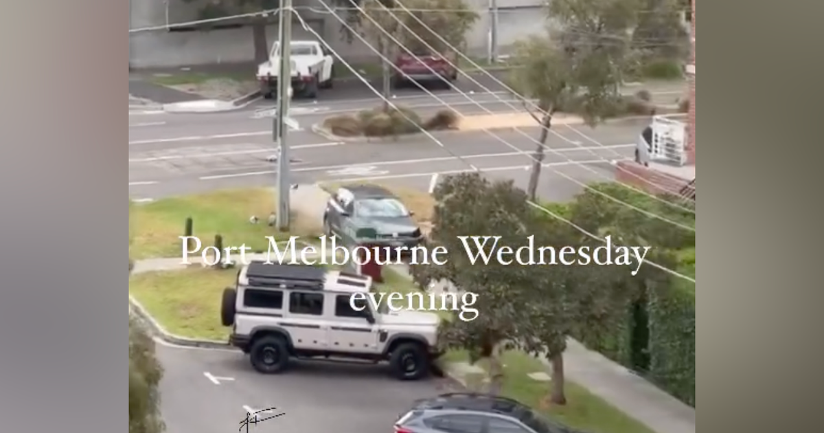 Car thief on the run after Melbourne footpath rampage | CarExpert