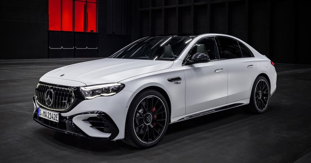 2025 Mercedes-AMG E53 price and specs | CarExpert