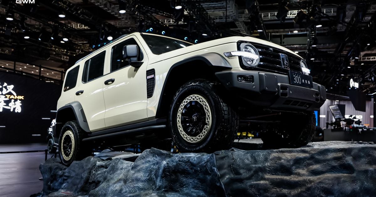 GWM reveals its first V8 – and the hardcore Tank 300 Hooke off-roader ...