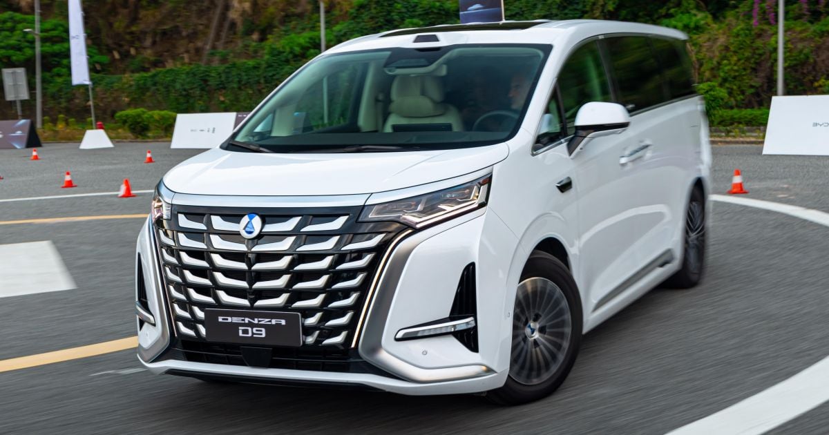 2025 BYD Denza D9 review: Quick drive | CarExpert