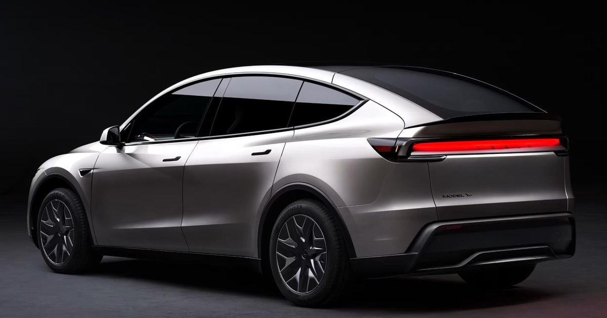 2026 Tesla Model Y L: Order books open for six-seat SUV | CarExpert