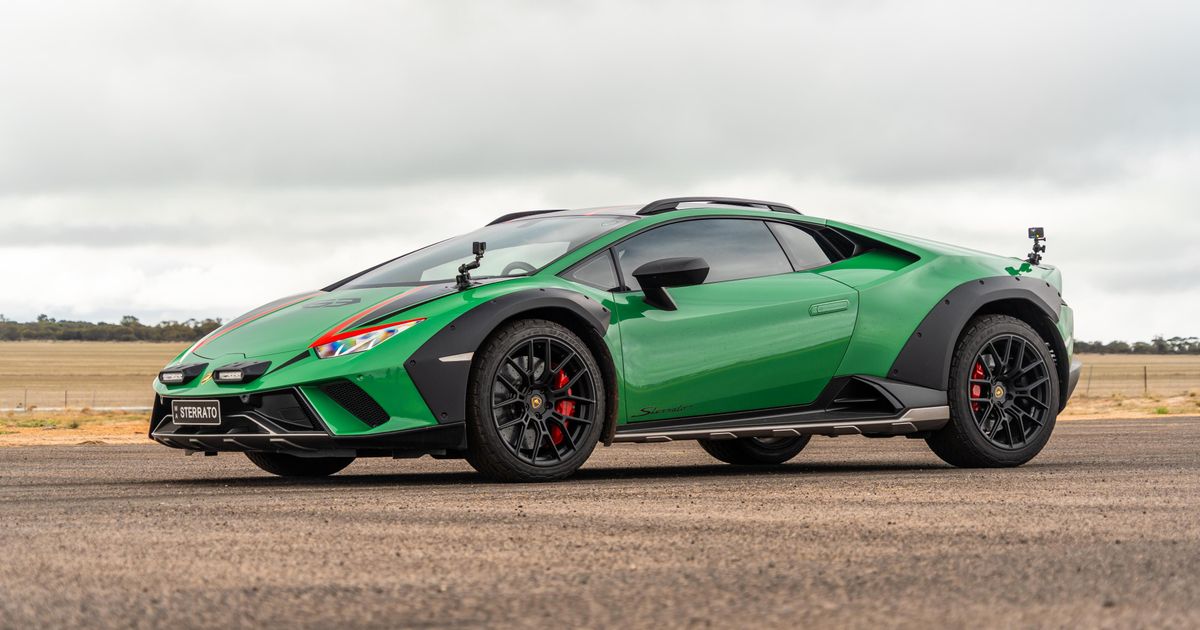 Lamborghini considering more off-road variants and crazy specials ...