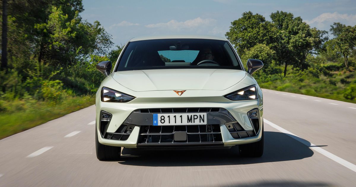 2026 Cupra Leon Ve: PHEV hatch marching in with more range, less grunt ...