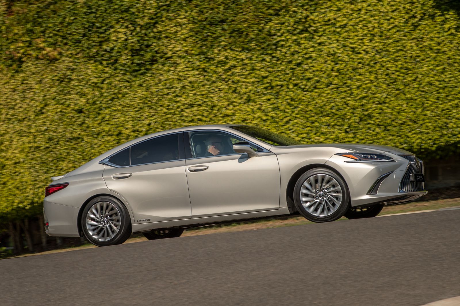 2020 Lexus ES price and specs | CarExpert