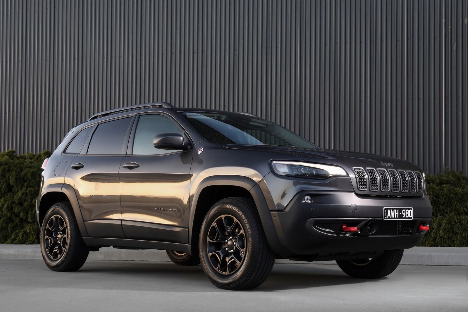 2020 Jeep Cherokee price and specs | CarExpert