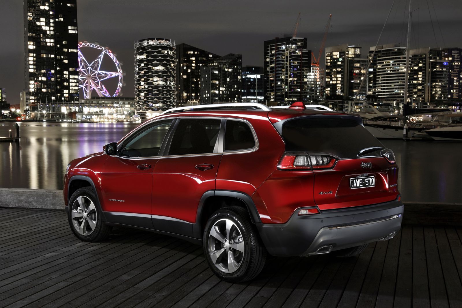 Jeep Cherokee now V6 and AWD only | CarExpert