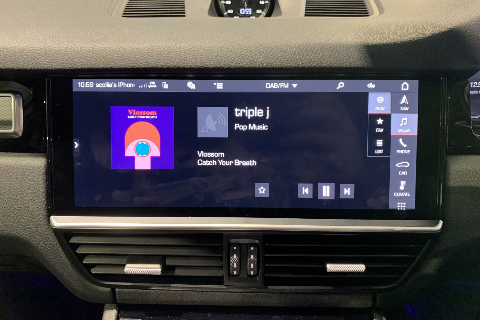 Porsche Communication Management (PCM) infotainment review | CarExpert