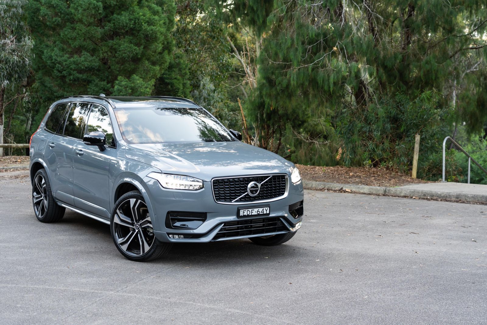 2020 Volvo XC90 T6 R-Design review | CarExpert
