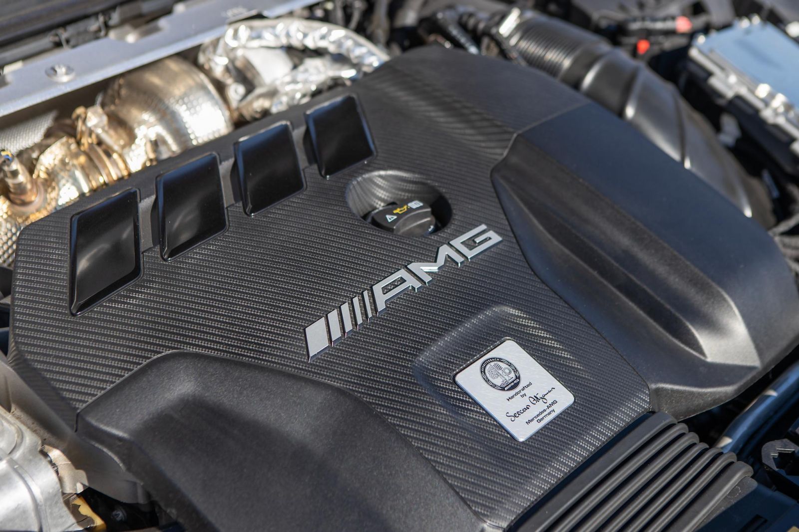 2020 Mercedes-AMG A45 S v A35: Dragparison | CarExpert