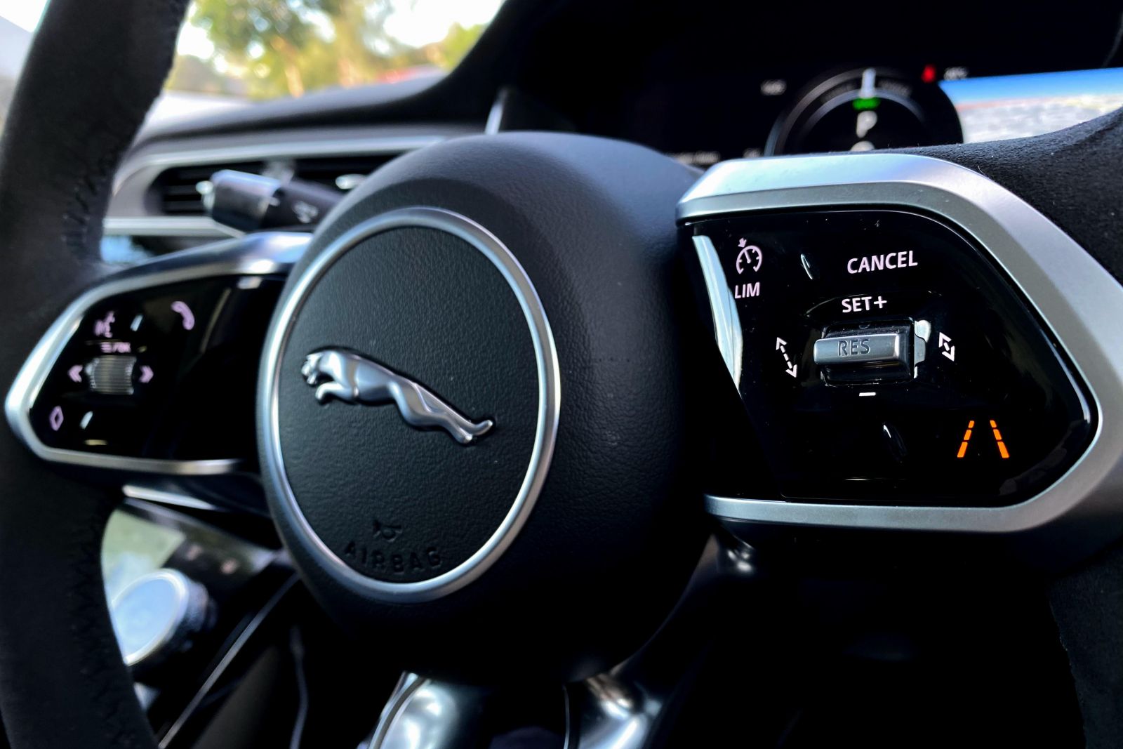 Jaguar Touch Pro Duo infotainment review | CarExpert