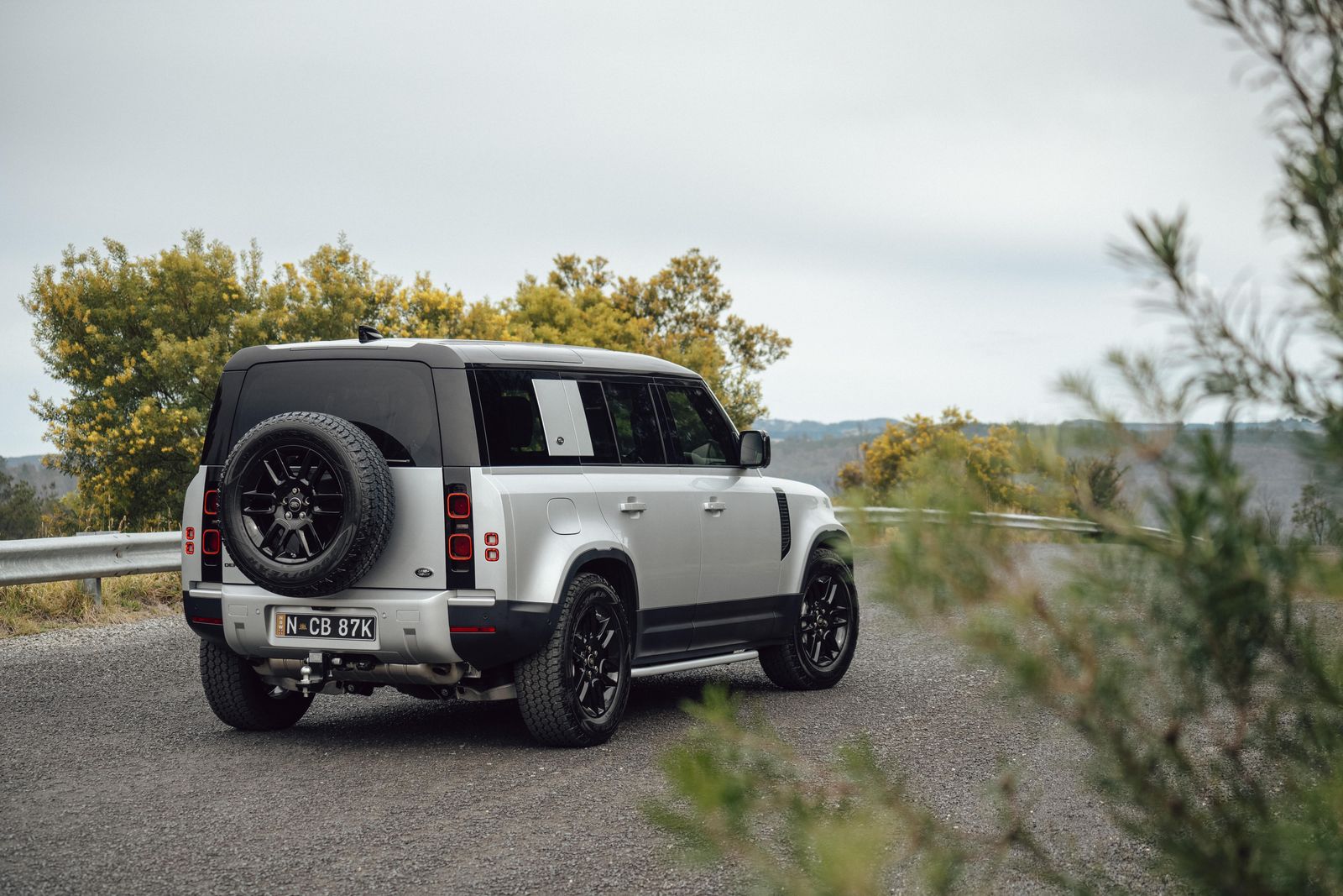 2021 Land Rover Defender 110 price and specs | CarExpert