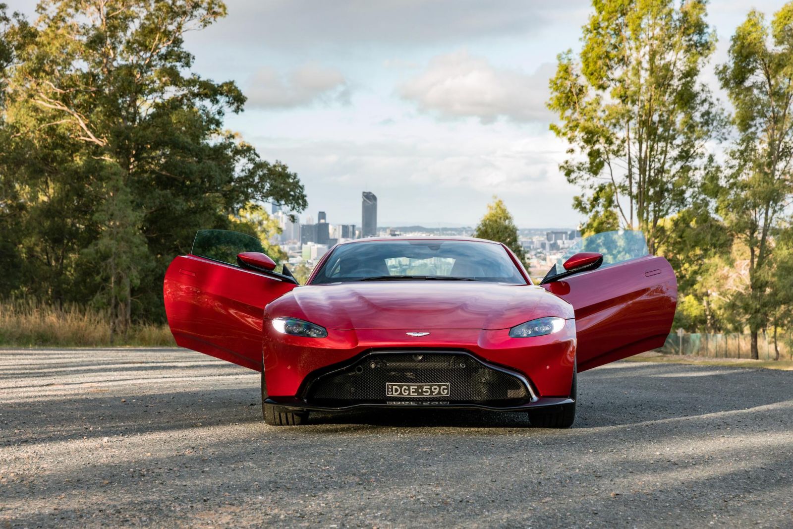 2020 Aston Martin Vantage Review | CarExpert